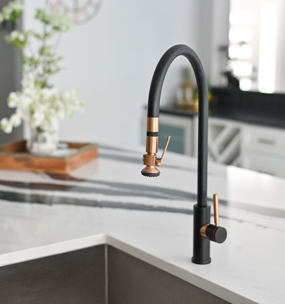 A Bold Take On a ‘Luxurious Farmhouse’ Design: See the Winning Kitchen ...